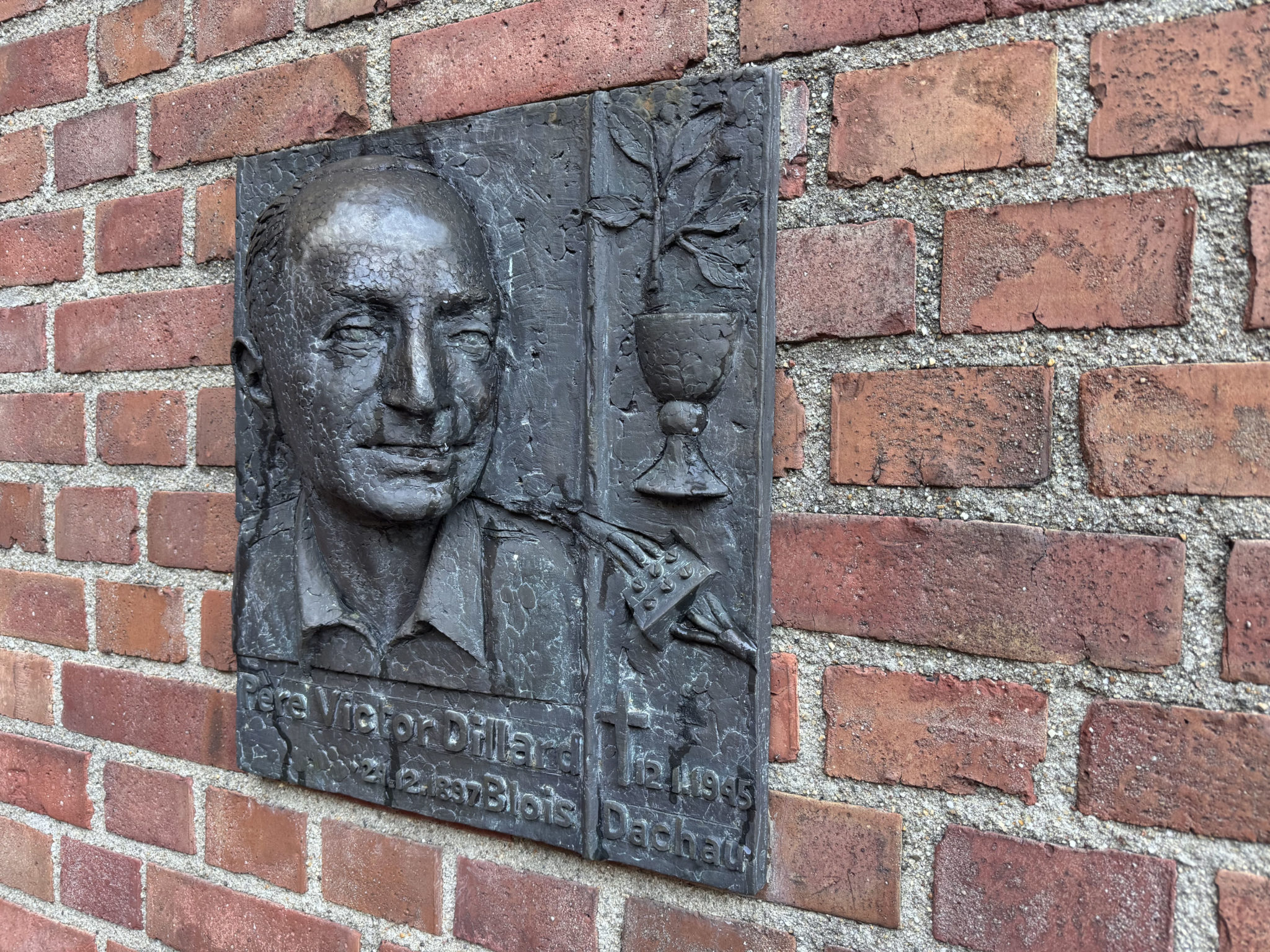 Père Victor Dillard – Katholische Kirche in Wuppertal